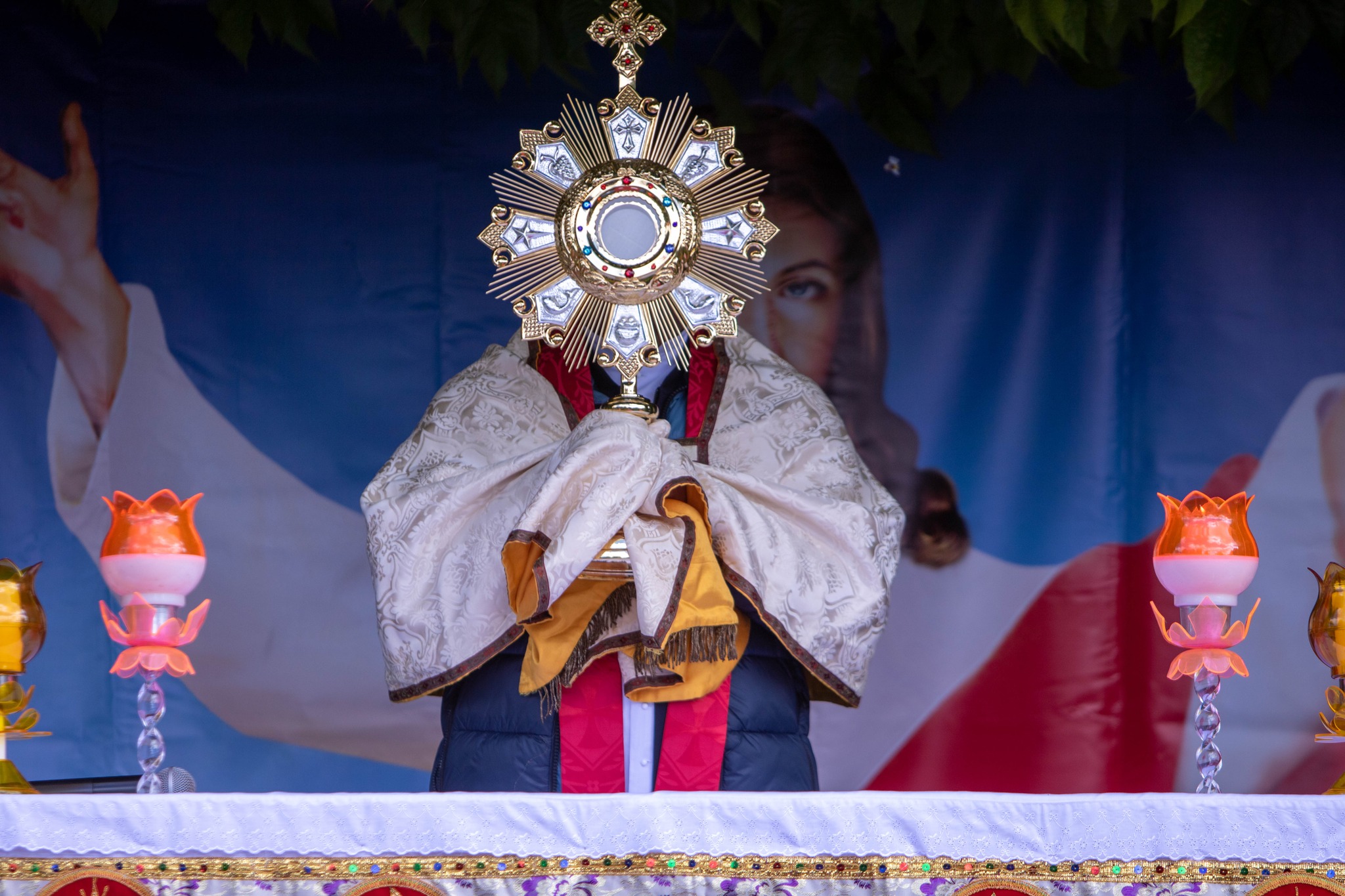 Online Services - Divine Retreat Centre UK - Official Website